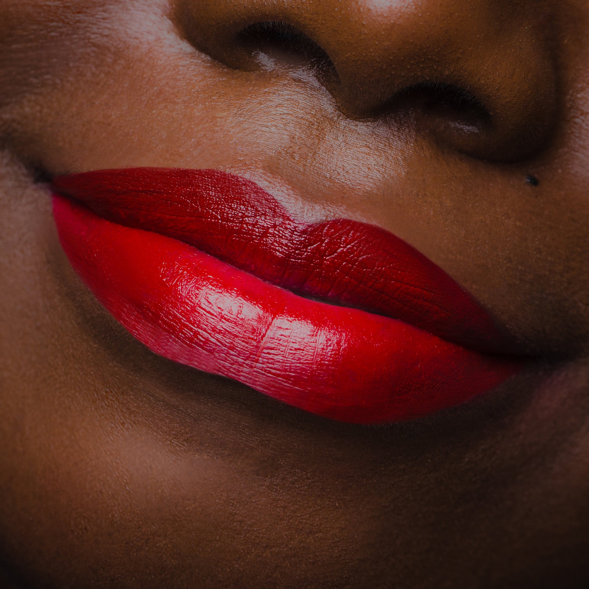 Universal Red Lipstick - Brava Bold Lip Color Stick -Reina Rebelde